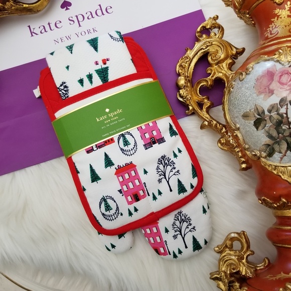 kate spade | Kitchen | Kate Spade New York Holiday Village Kitchen Set ...